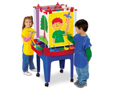 Indoor/Outdoor Painting Center for 4 at Lakeshore Learning